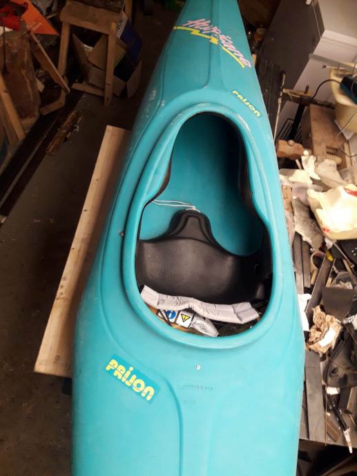 prijon hurrikan hurricane kajak za divje vode