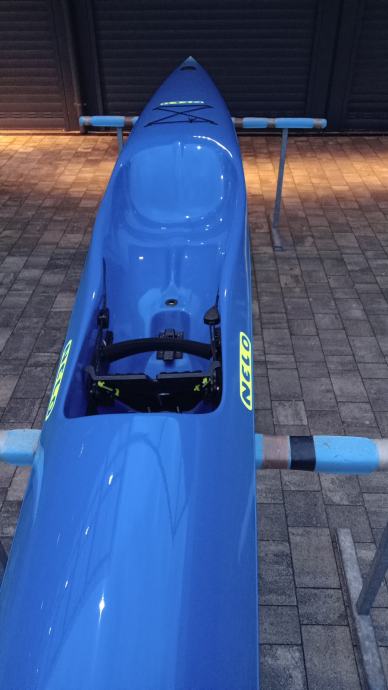 PRODAM NELO SURFSKI 550 L (SCS) Z OPREMO