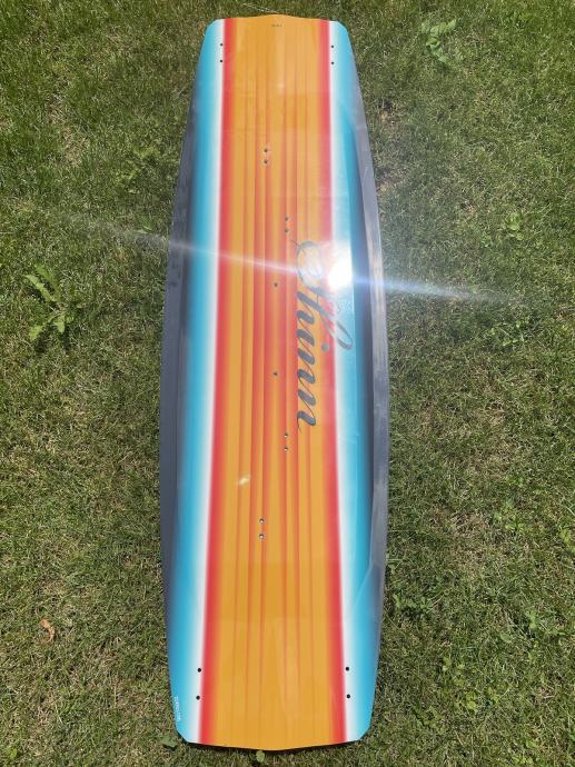 ‼️NOVO‼️Deska za kajtanje 2022 SHINN- MONK X Prismatic 136/42cm