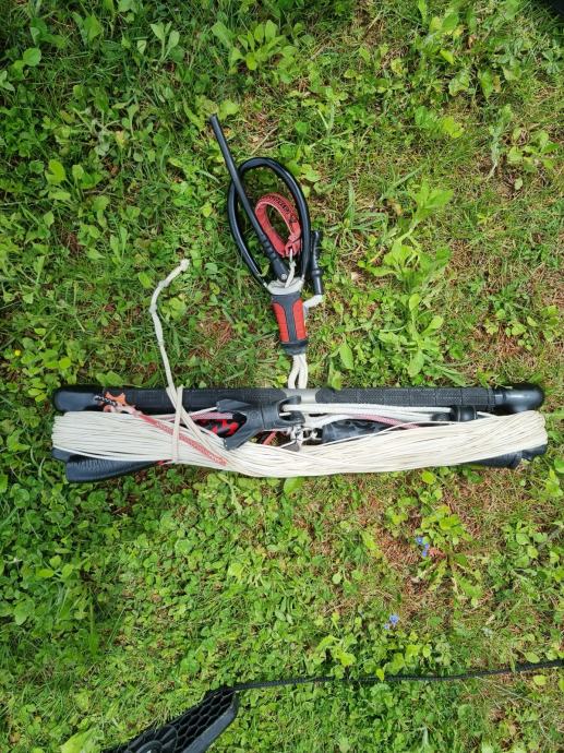 Kite Slingshot Rally 12m + bar 20