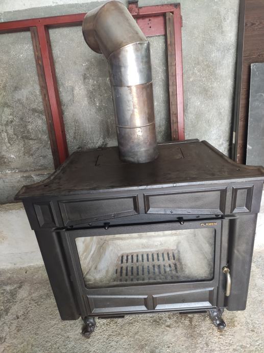 Kamin peč PLAMEN
