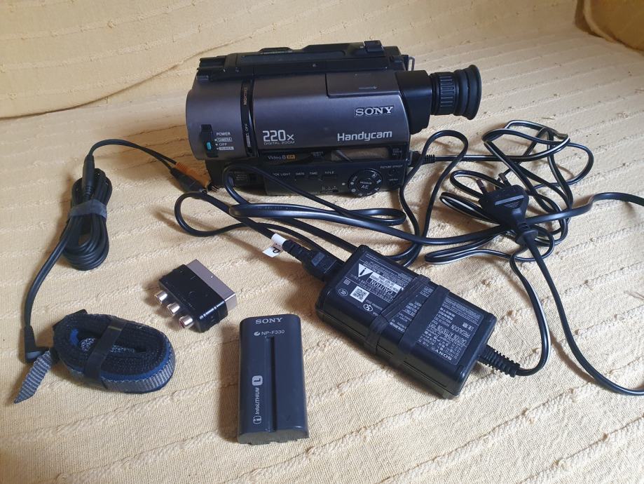 Sony ccd tr 511 e / video8 XR