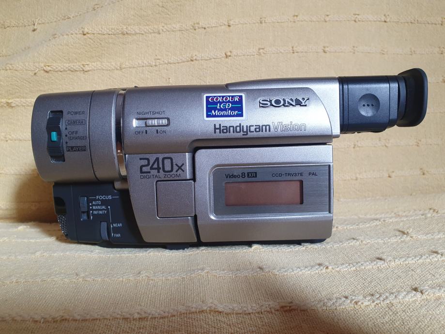 Sony ccd trv 37 e / video8 XR