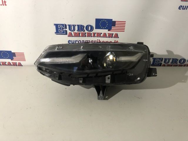 2019-2023 Chevrolet Camaro Front Headlights (Complete)