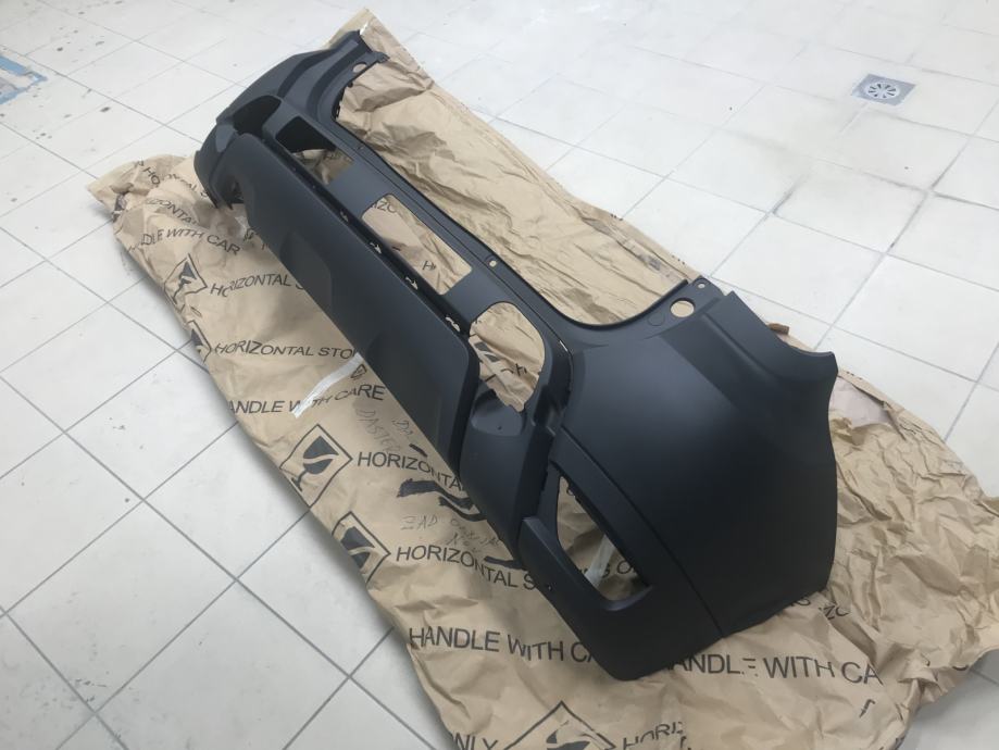 Dacia Duster zadnji odbijač NOVO ORIGINAL 850101569S
