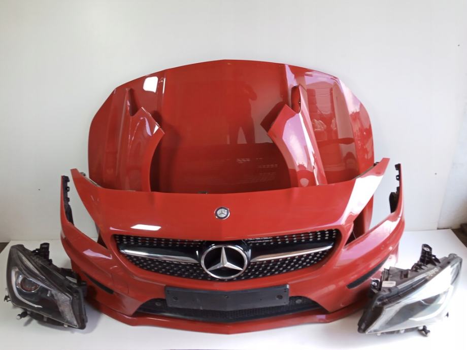 Mercedes benz CLA W117 AMG