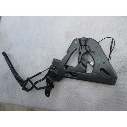 PANTI PRTLJAZNIH VRAT OEM N. 8200468714 ORIGINAL REZERVNI DEL RENAULT