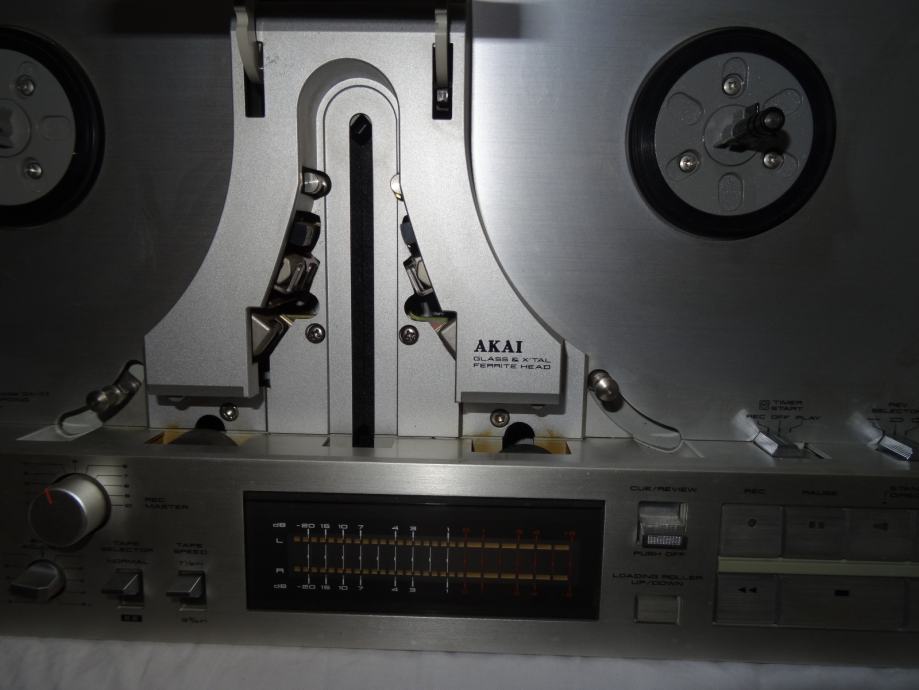 Akai GX-77