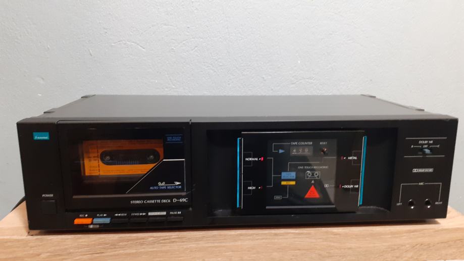Kasetar SANSUI D69C