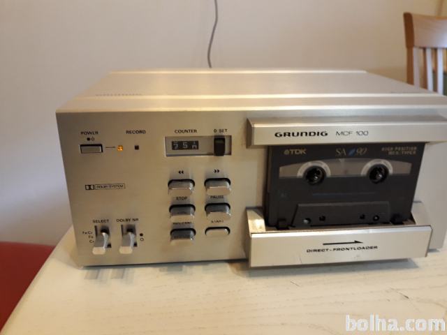 Kasetofon Grundig MCF 100