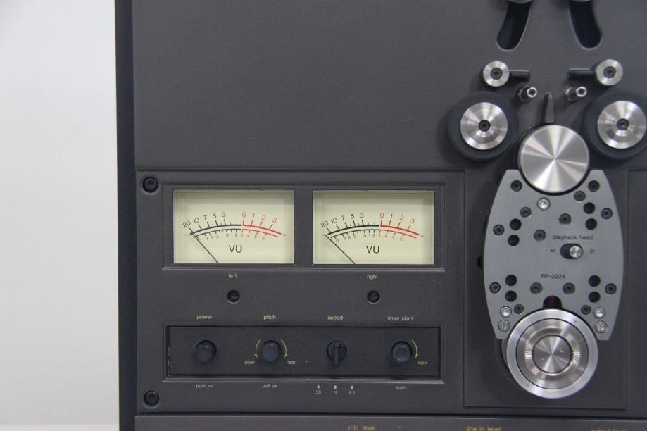 Magnetofon Technics RS-1500 U