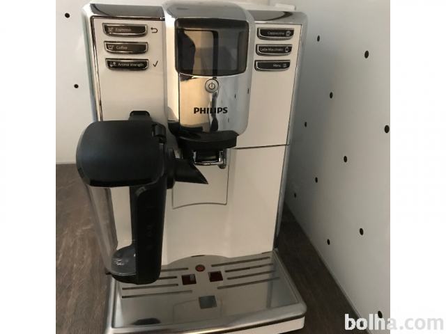 Espresso Kavni aparat / avtomat Philips EP5331/10 - bel