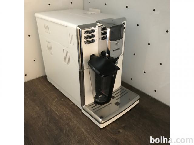 Espresso Kavni aparat / avtomat Philips EP5331/10 - bel