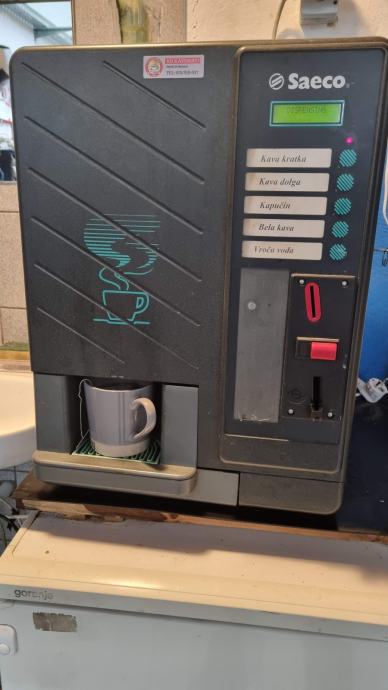 Saeco P5 avtomat za kavo tople napitke, mleko v prahu