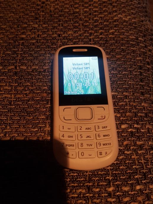Klasicni mobilni telefon mobitel