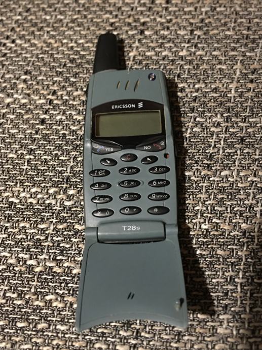 klasični mobilnik mobitel ericsson t28