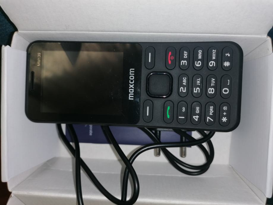 Klasični telefon - nov nerabljen maxcom Classic MM139