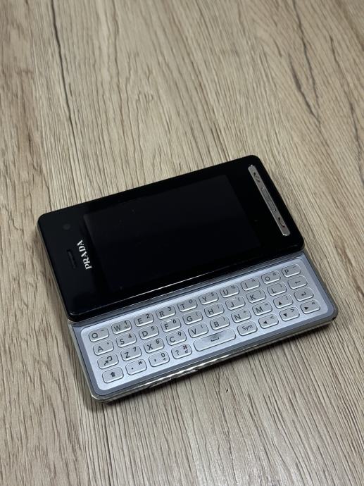 LG PRADA II KF900