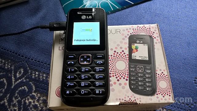 MOBILNI TELEFON LG- A100 NEUPORABLJEN