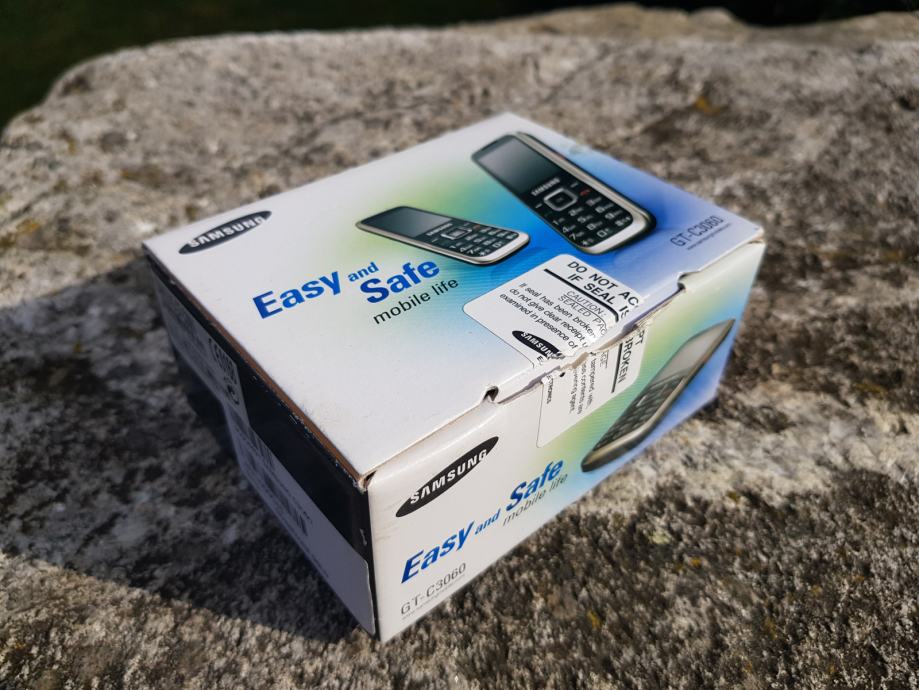 Mobilni telefon Samsung C3060 rabljen odlično ohranjen delujoč