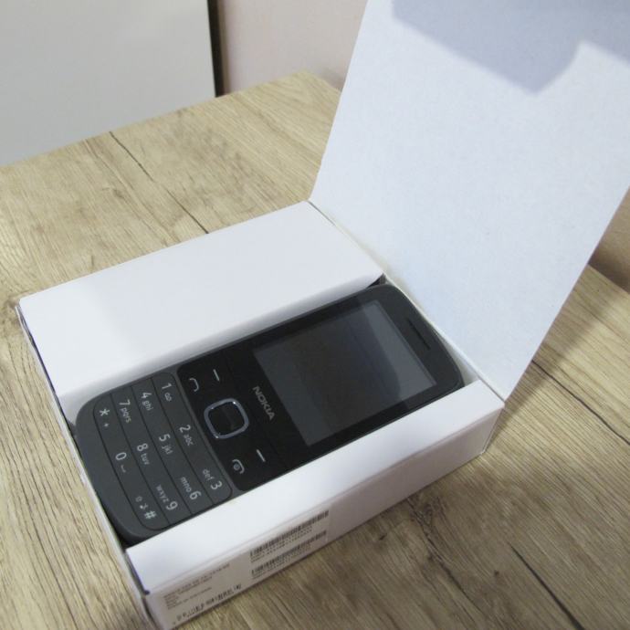 NOVO - NOKIA 225 4G LTE - ( Dual SIM ) - Mobilni telefon na tipke
