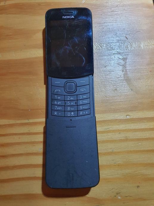 Nokia 8110 4G, rabljena