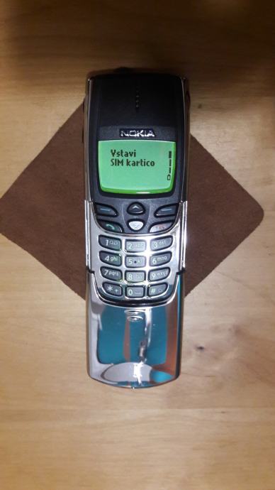 Nokia 8810