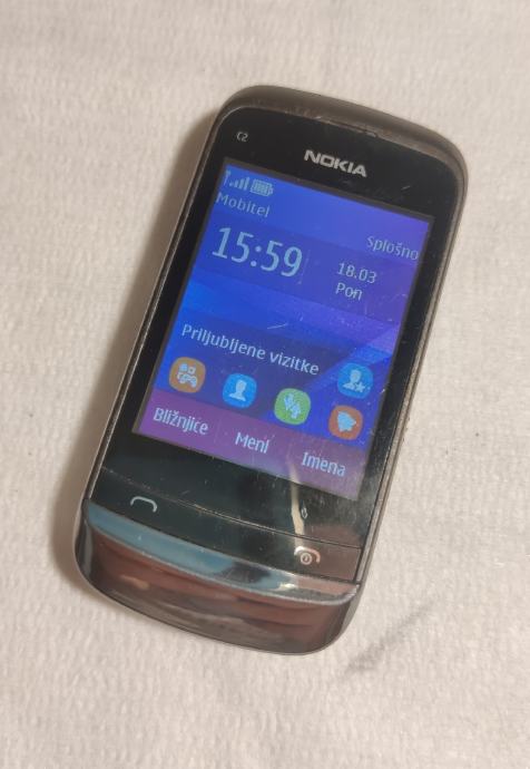 Nokia C2-02 klasika