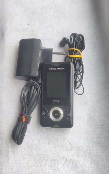 Sony Ericsson W205 klasika