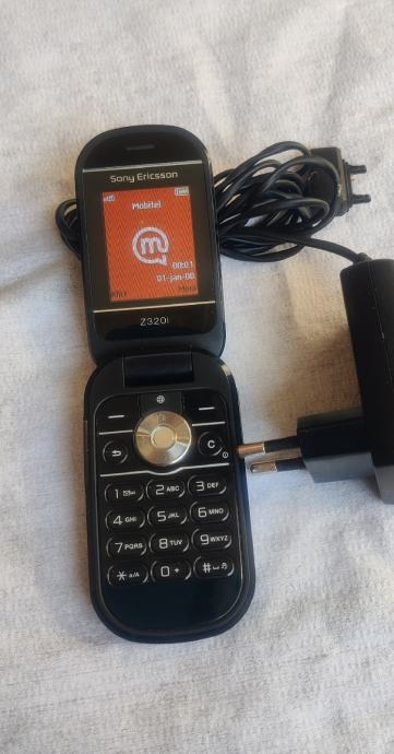 Sony Ericsson Z320 klasika