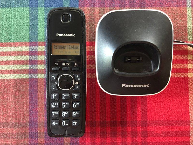 Stacionarni prenosni telefon Panasonic