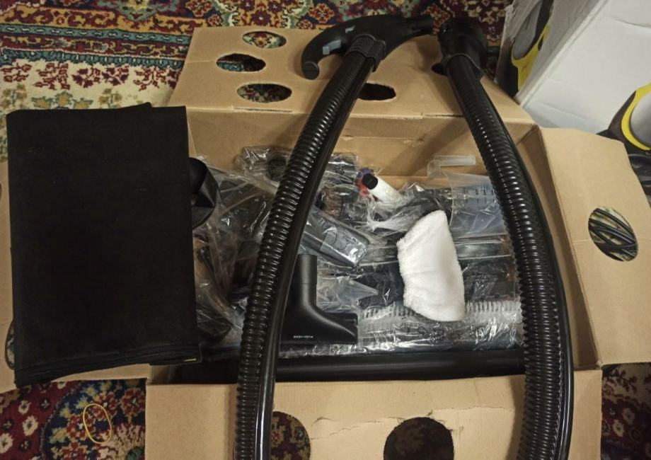 *NOV* Kärcher SV 7 parni čistilec