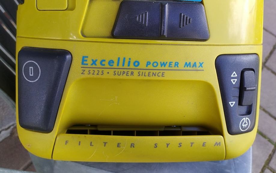Sesalnik Electrolux Excellio power max brez cevi