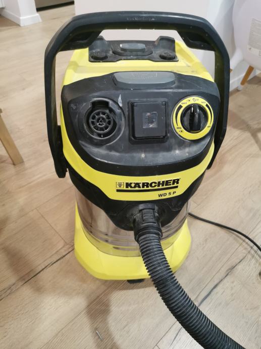 Sesalnik Karcher WD5 premium