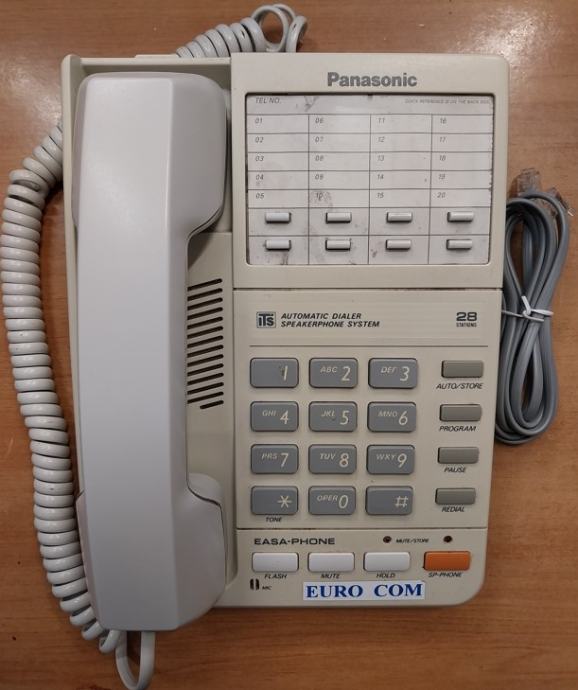 telefon 901 in Panasonic telefon skupaj dva za 35 eur