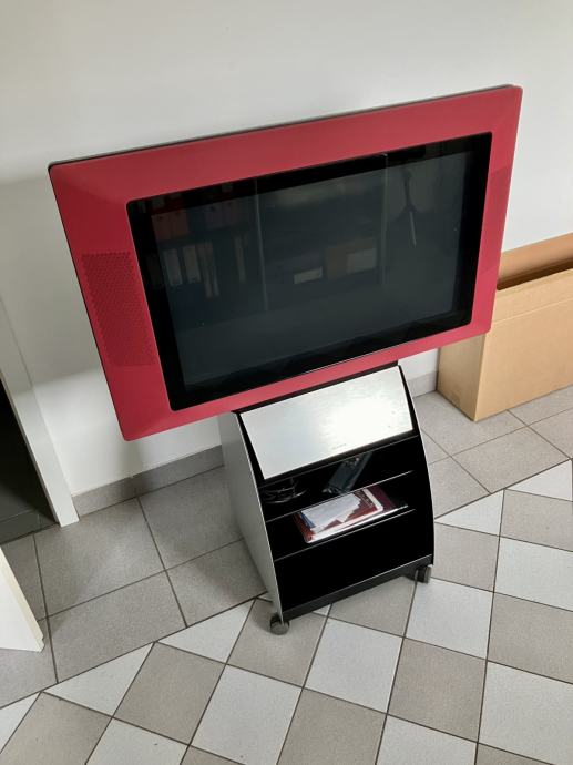 Bang & Olufsen BeoVision 3-32