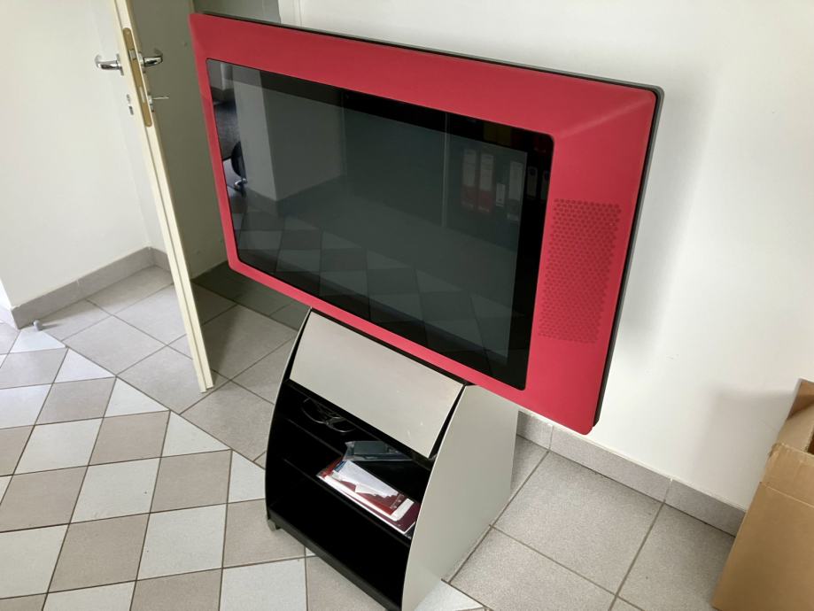 Bang & Olufsen BeoVision 3-32