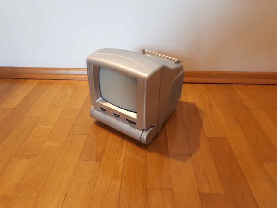 Denver mini TV 5.5 S/W DTV-570 z AM/FM radio