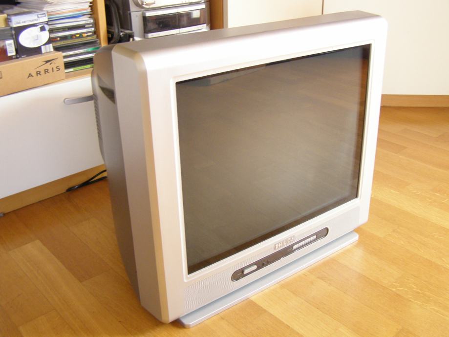 Klasični CRT TV Philips (diagonala 50cm)