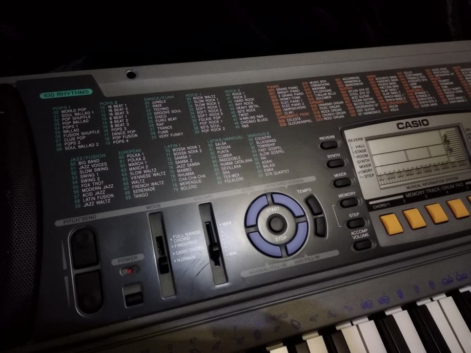 Casio CTK-601 klaviatura tipkovnica keyboard sintesajzer