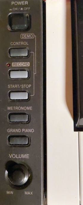 Električni pianino CASIO AP-33V