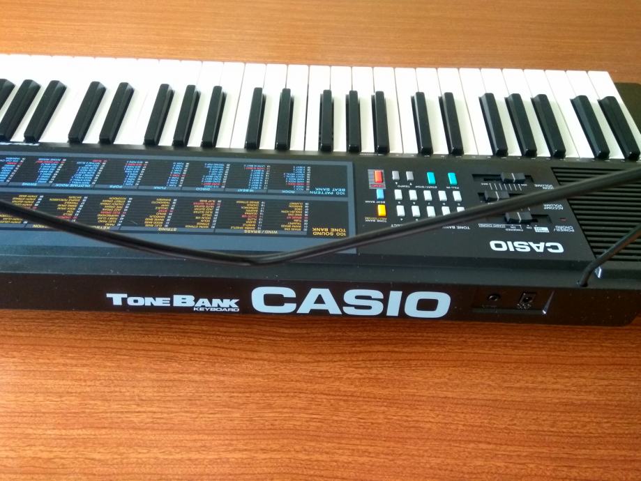 KLAVIATURA SINTISAJZER CASIO CA-301 TONE BANK KEYBOARD