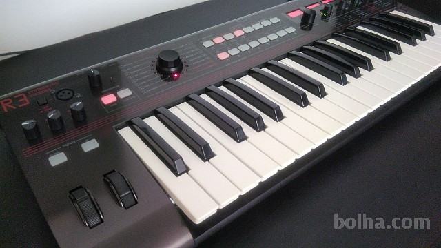 Korg R3 Synth / Vocoder