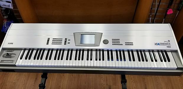 Korg trinity pro x 88 tipk