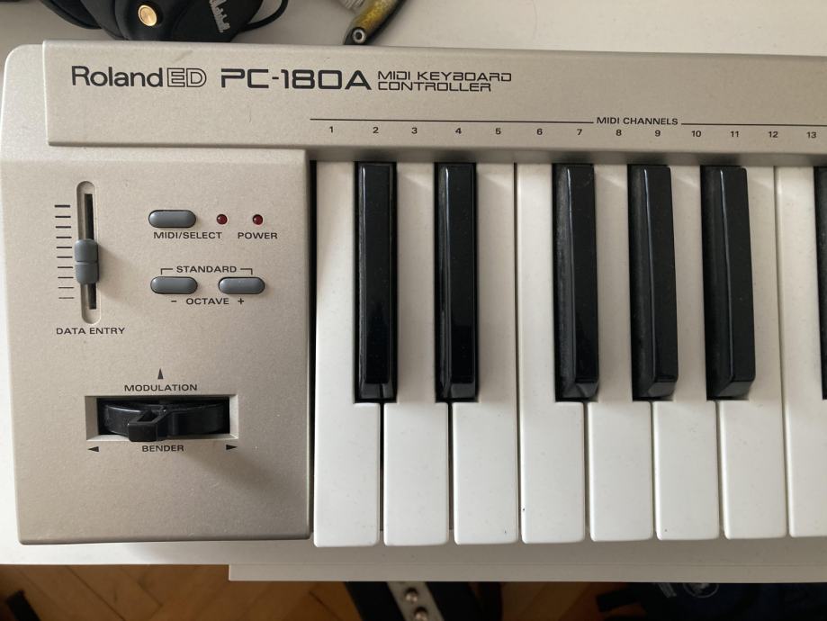 MIDI klaviatura Roland PC180-A