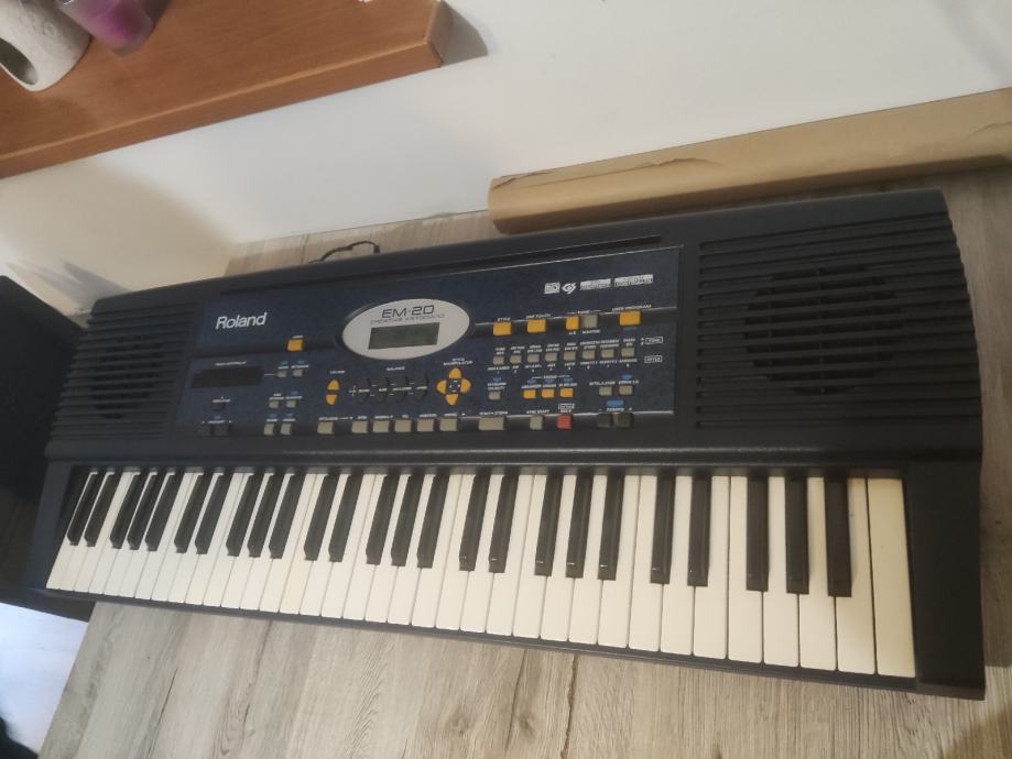Roland em-20 Creative Keyboard