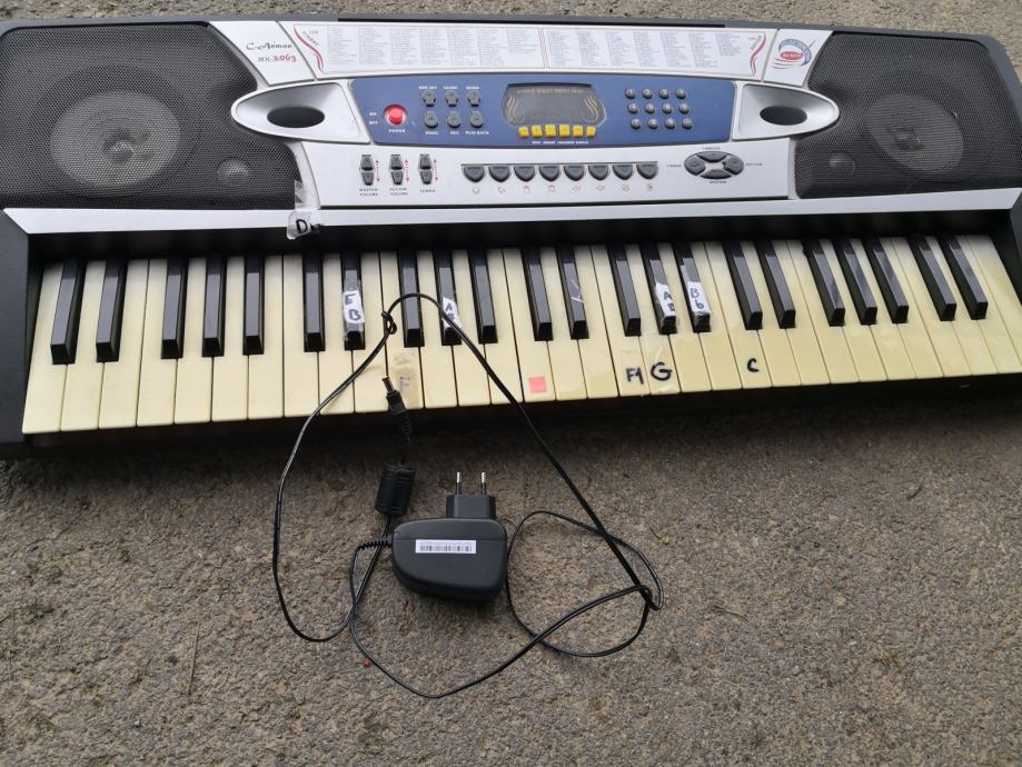 Sintisajzer C. Aemon MK-2063, klaviatura, sintisaizer