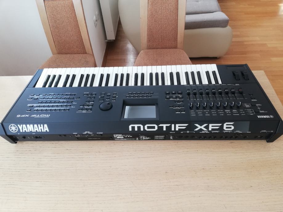 Yamaha motif XF6