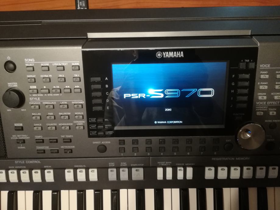 Yamaha psr s970