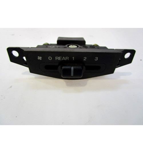 NADZOR KLIMATSKE NAPRAVE OEM N. LC7361340 ORIGINAL REZERVNI DEL MAZDA
